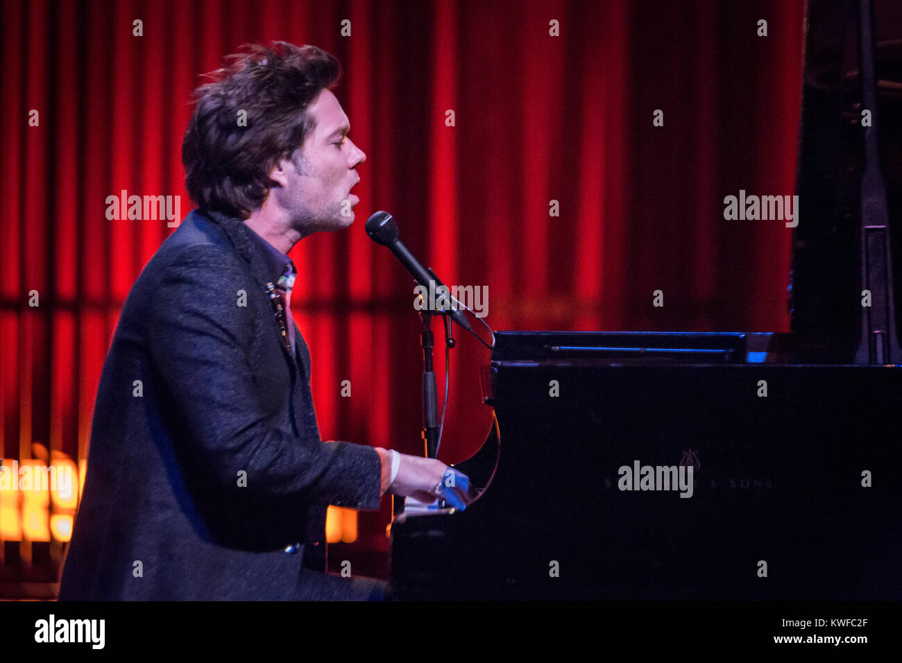 The Canadian singer and songwriter Rufus Wainwright performs a live ...