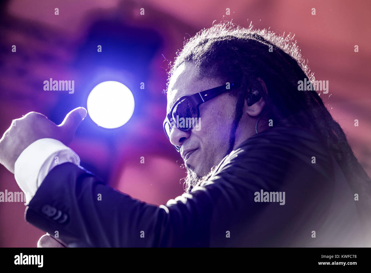 Frank allessa dellé hi-res stock photography and images - Alamy