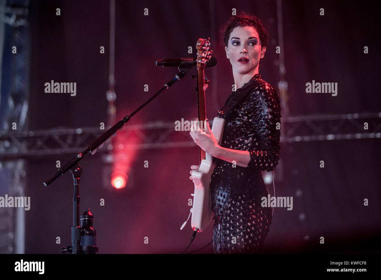 The American singer, songwriter and musician Anne Erin Clark is best ...