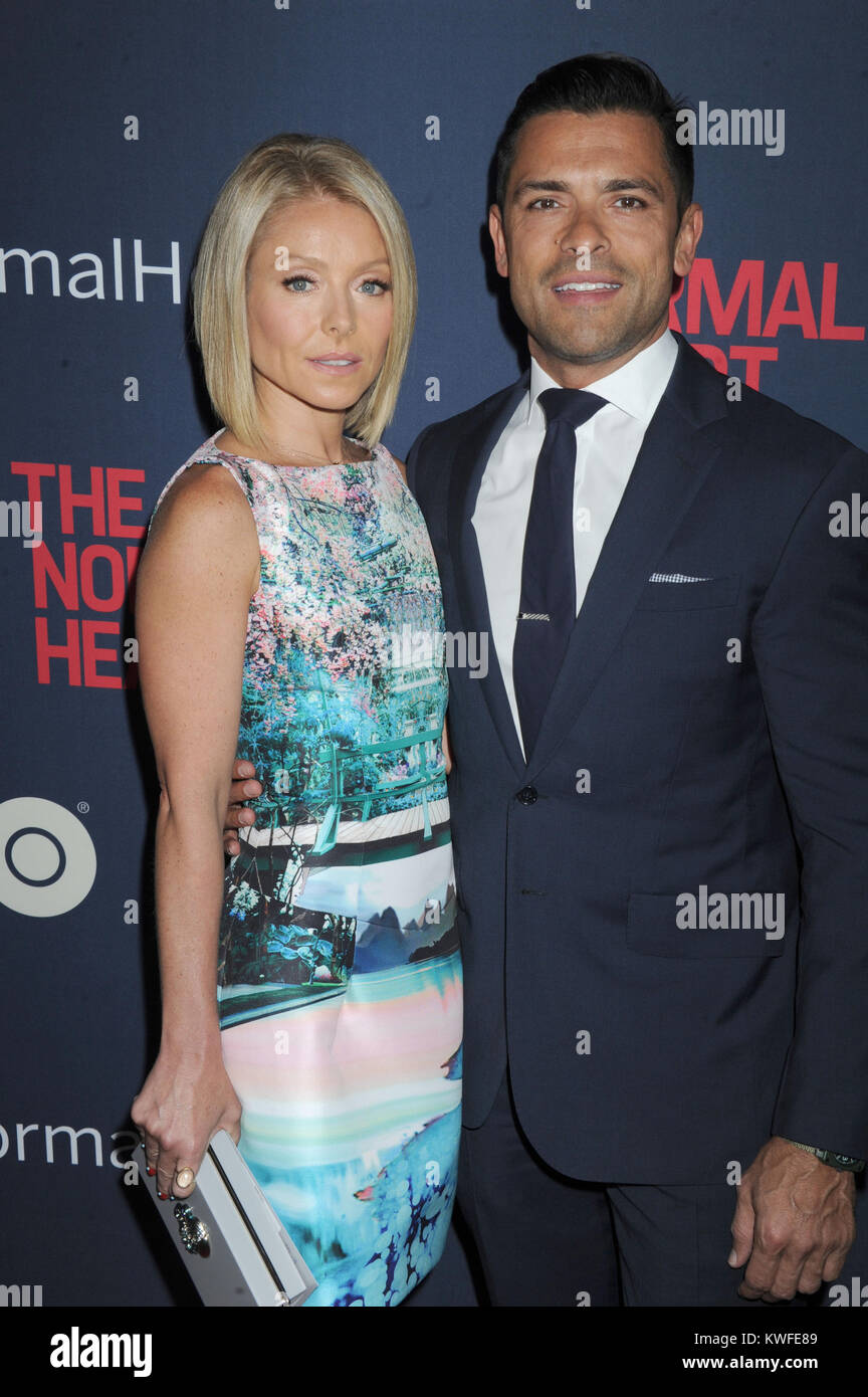 NEW YORK, NY - MAY 12: Kelly Ripa Mark Consuelos attends 'The Normal ...