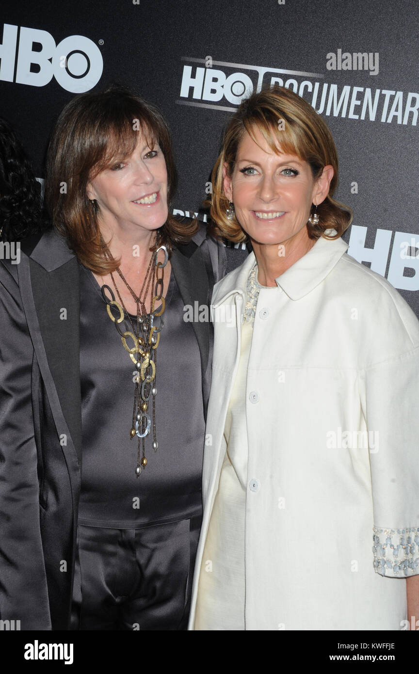 NEW YORK, NY - JUNE 05: Jane Rosenthal; Perri Peltz attends the ...