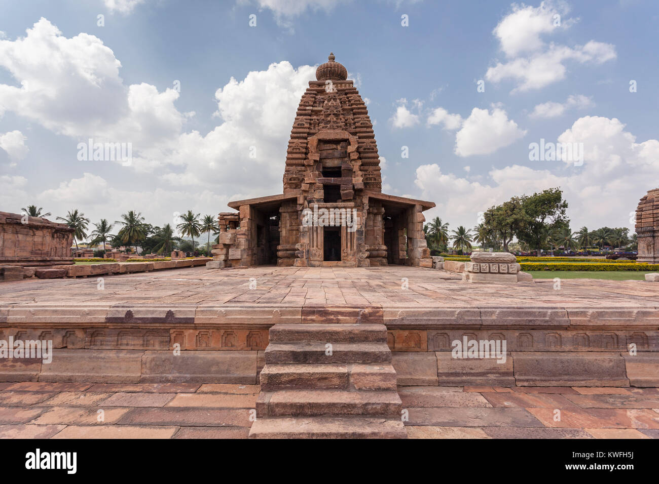 Galaganatha temple hi-res stock photography and images - Alamy