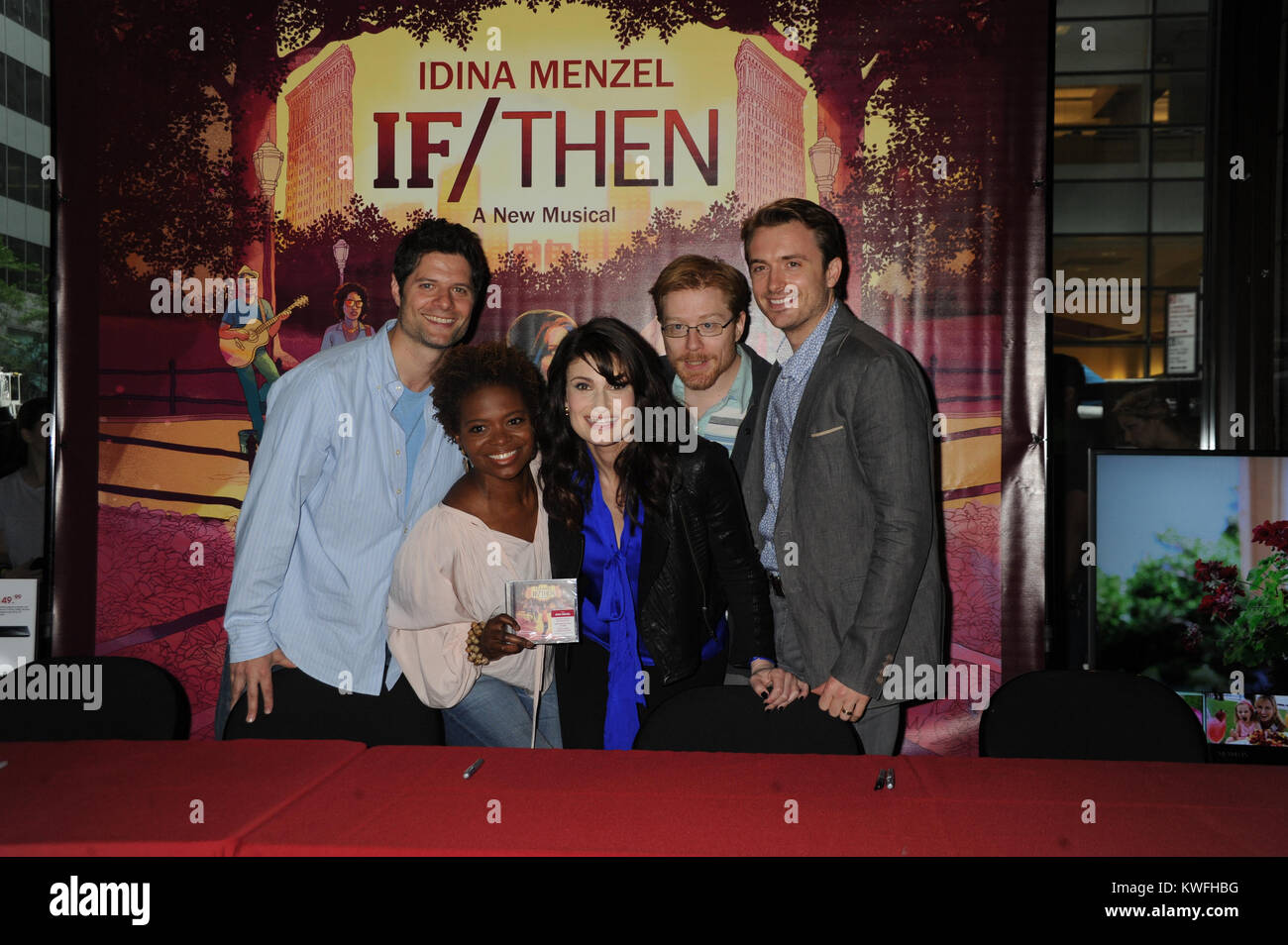 James rapp hi-res stock photography and images - Alamy