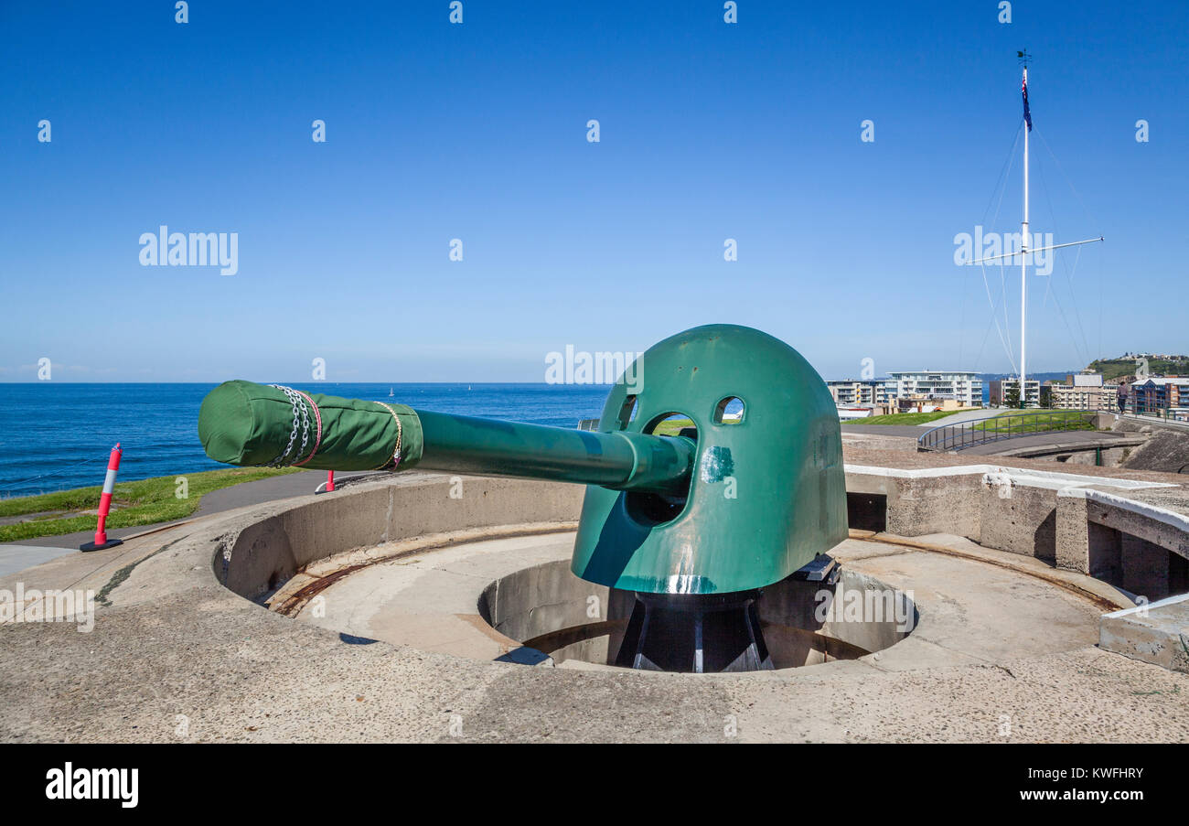 Mkvii 6 inch gun hi-res stock photography and images - Alamy