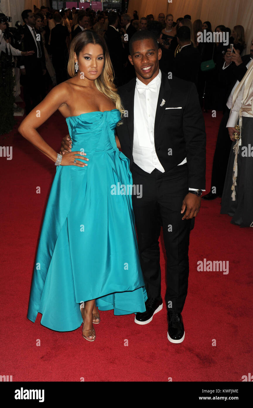 Elaina watley and victor cruz hi-res stock photography and images - Alamy