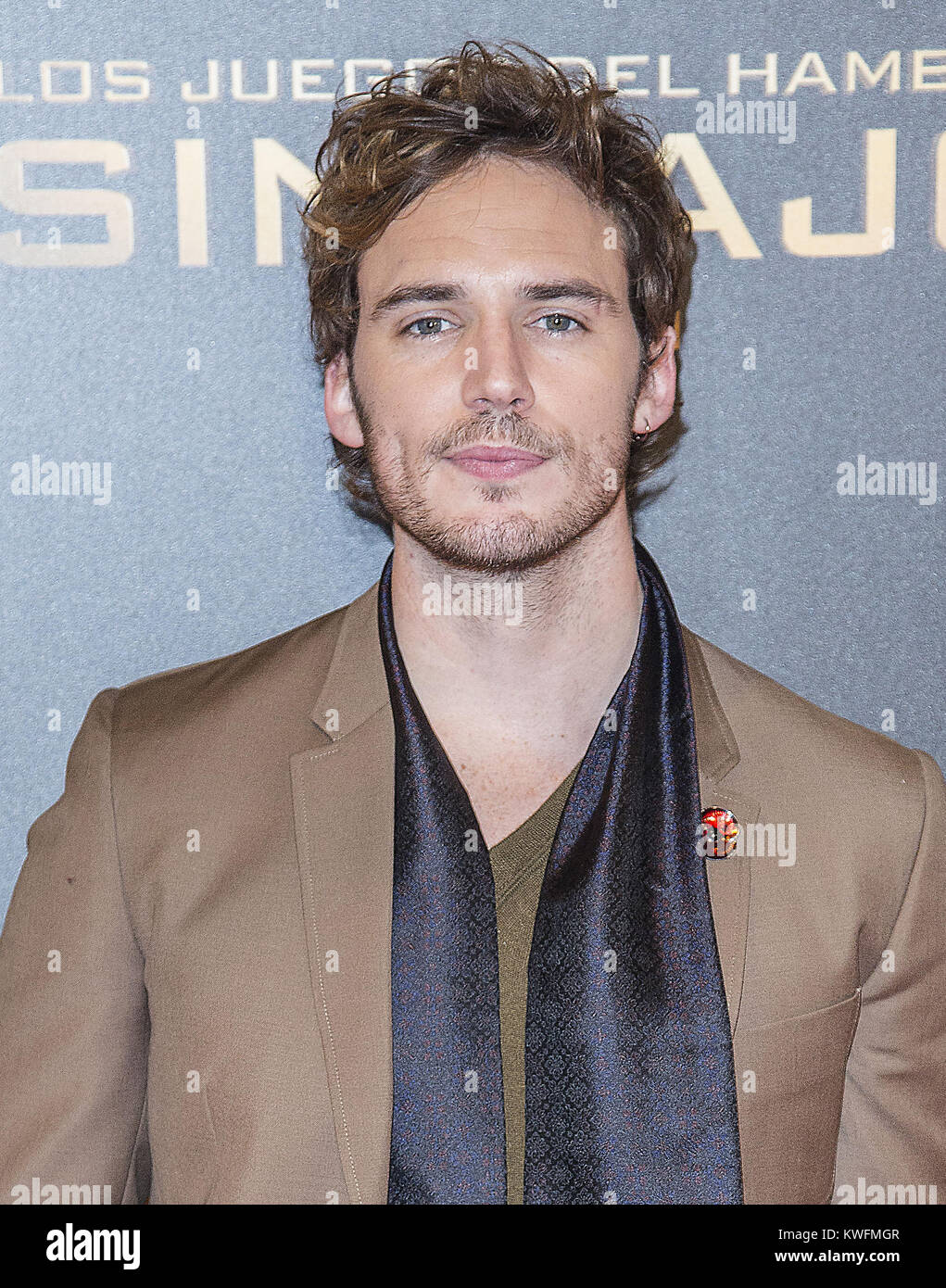 MADRID, SPAIN - NOVEMBER 12: Actor Sam Claflin attends the 'The Hunger ...