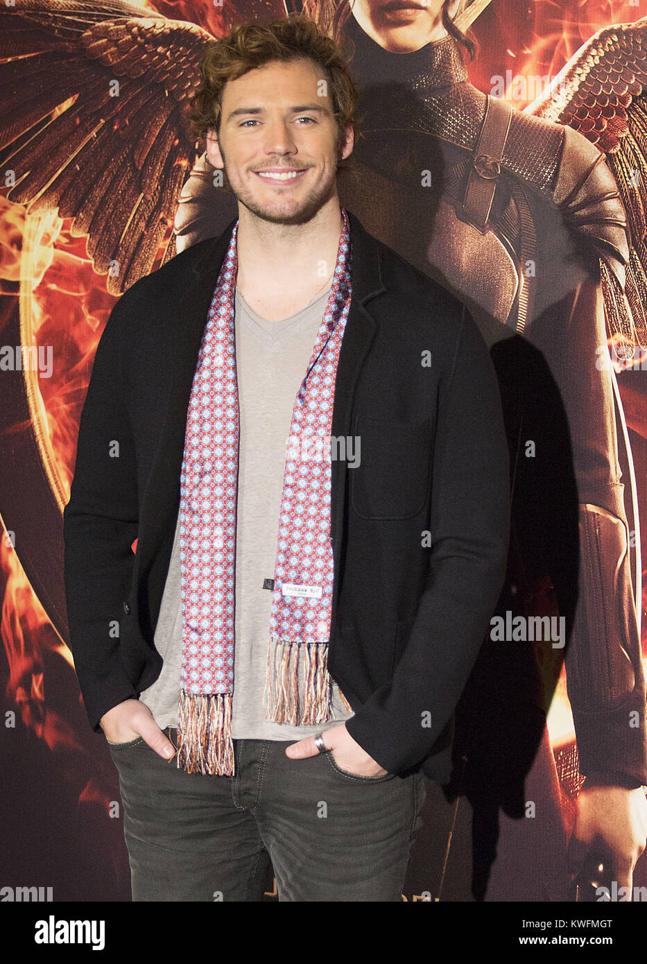 MADRID, SPAIN - NOVEMBER 12: Actor Sam Claflin attends the 'The Hunger ...