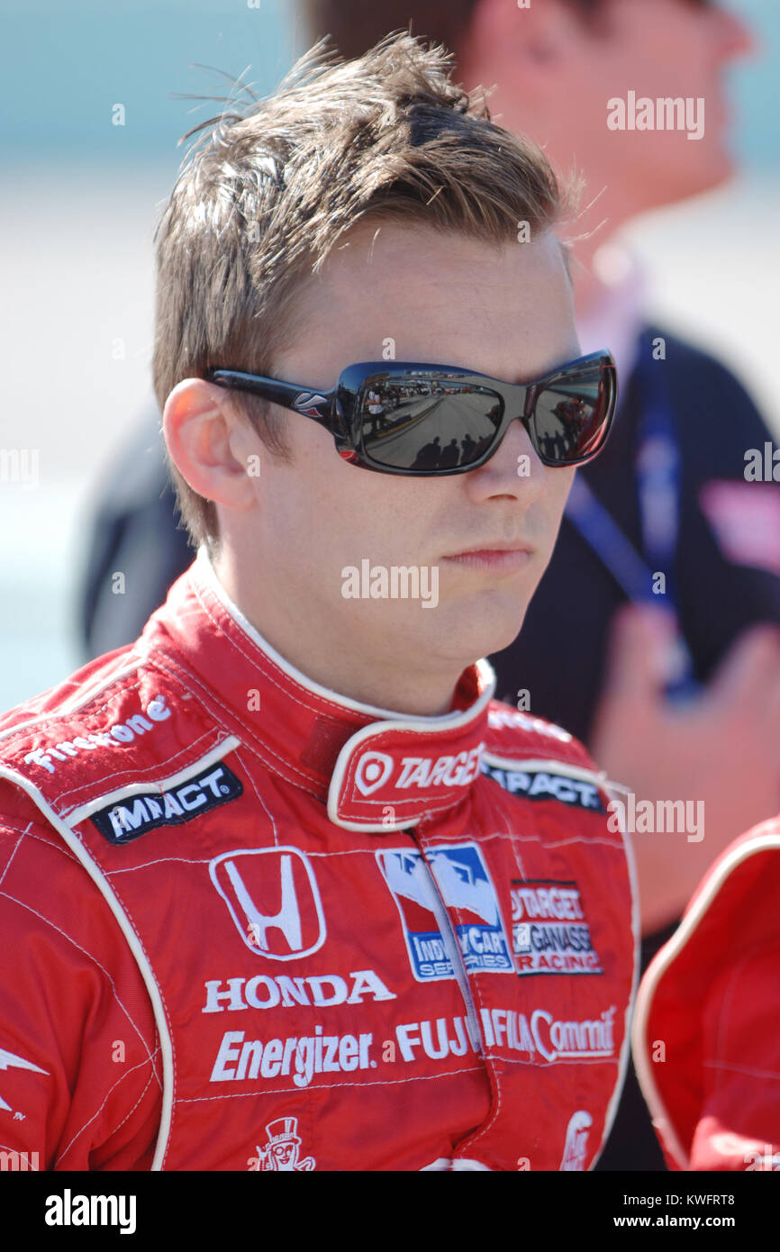 LAS VEGAS, NV - OCTOBER 16: Indianapolis 500 winner Dan Wheldon died ...