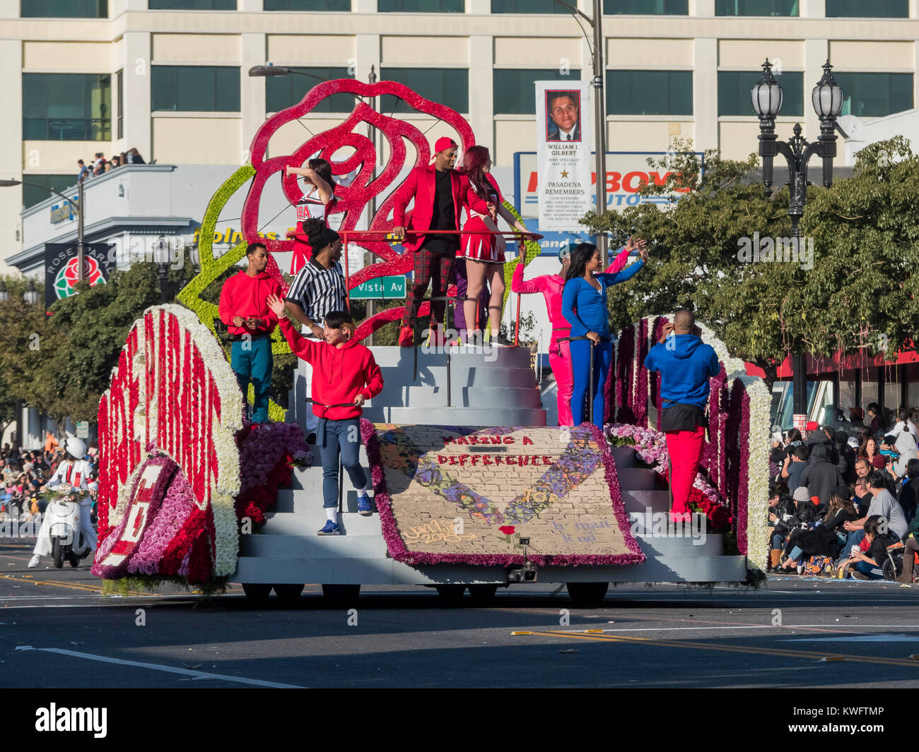 Pasadena, JAN 1: Rose parade colorful float - America's New Year ...