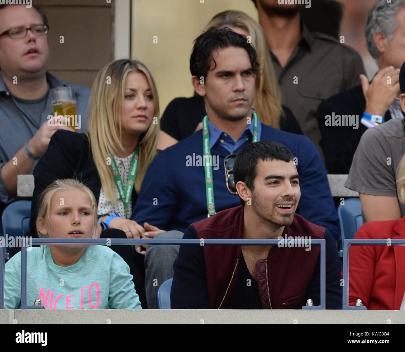 Kaley cuoco ryan sweeting hi-res stock photography and images - Alamy