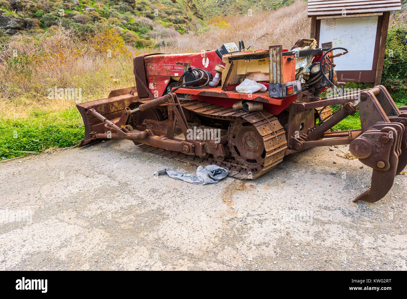 Rustic bulldozer in rural hi-res stock photography and images - Alamy