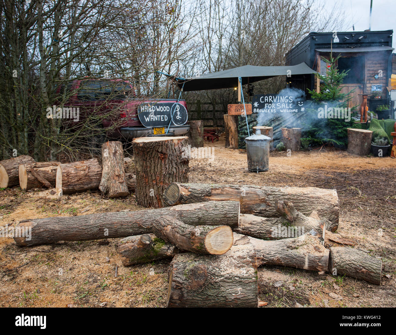 Wood carvers hi-res stock photography and images - Alamy