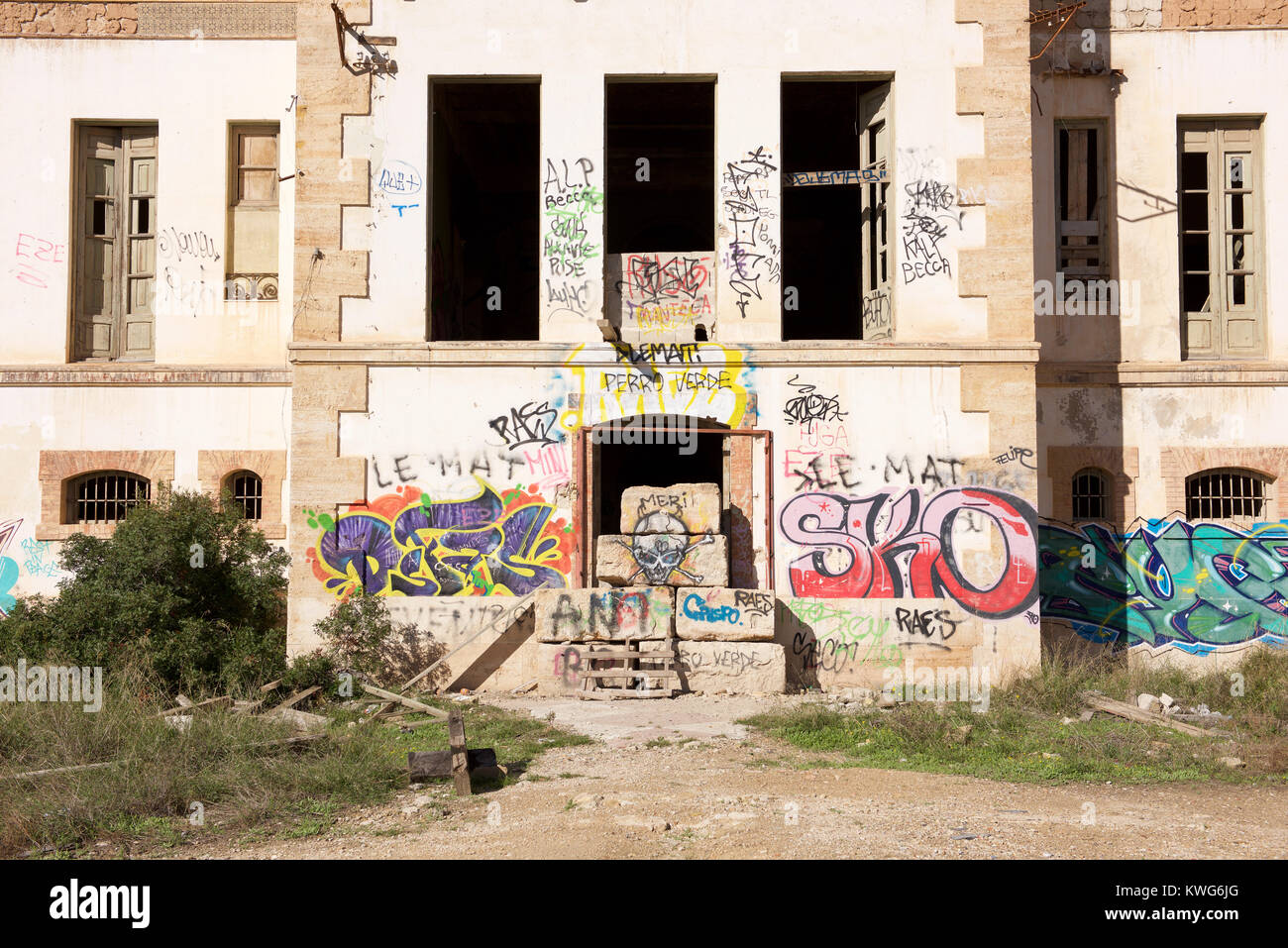 Blocked entrance hi-res stock photography and images - Alamy