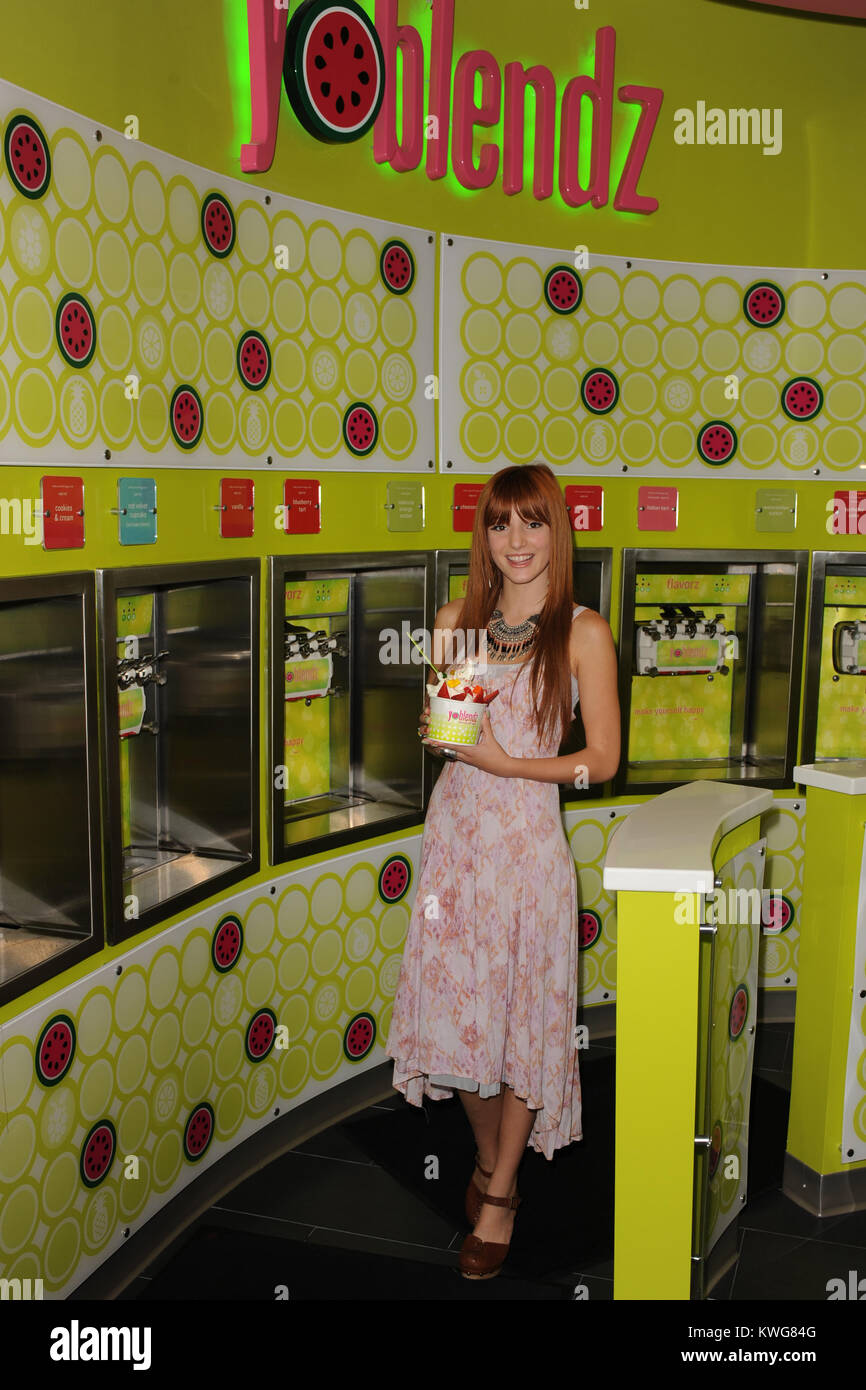 BOCA RATON, FL - AUGUST 27: Bella Thorne makes an appearance at ...