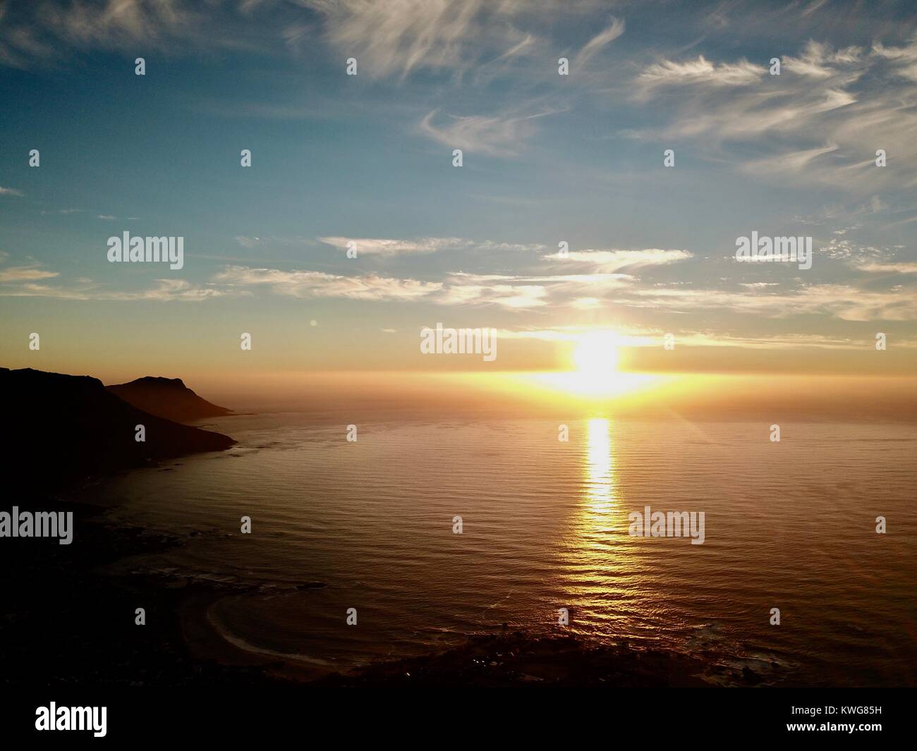 Drone footage flying above beach hi-res stock photography and images ...