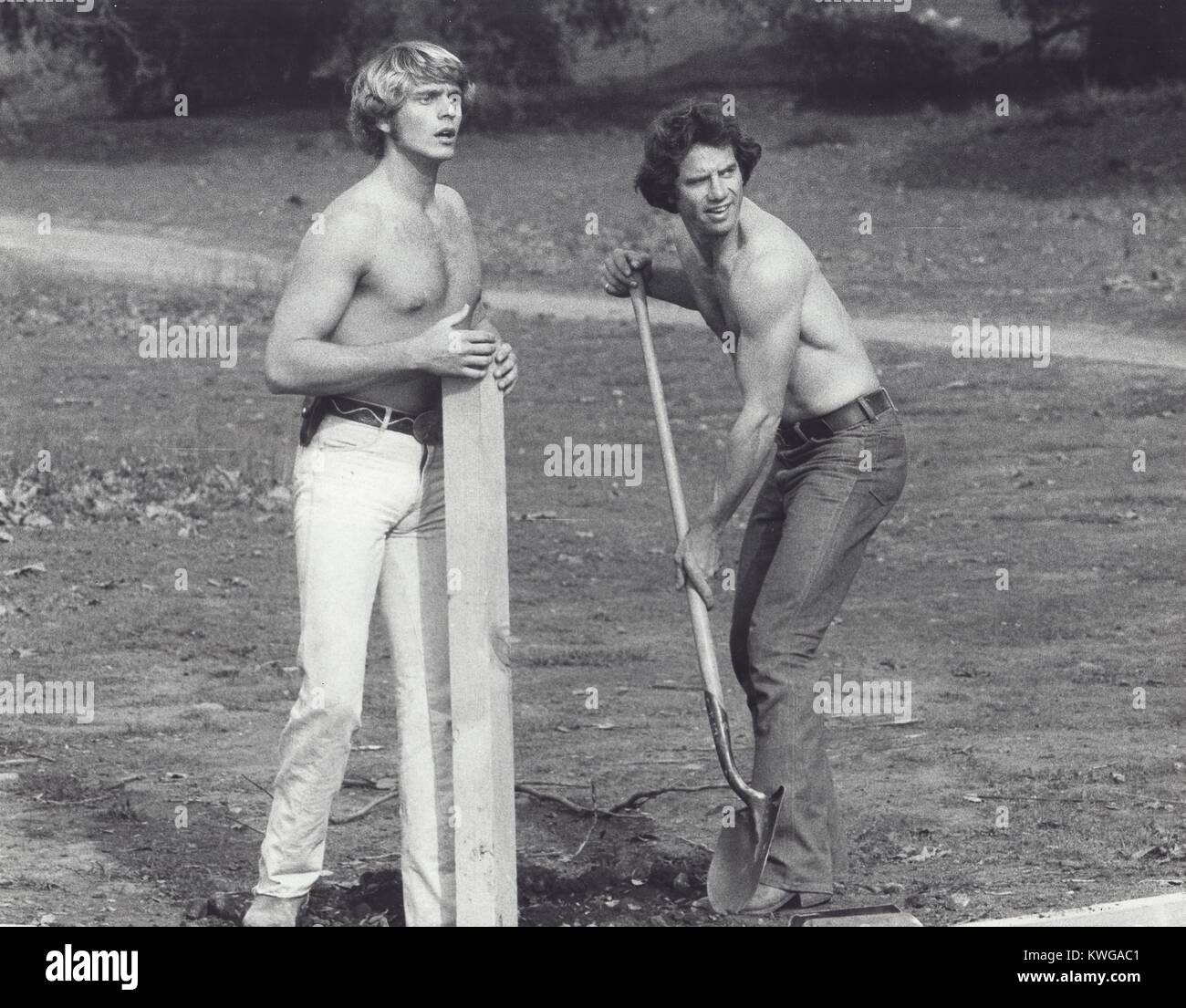 John schneider dukes of hazzard hi-res stock photography and images - Alamy