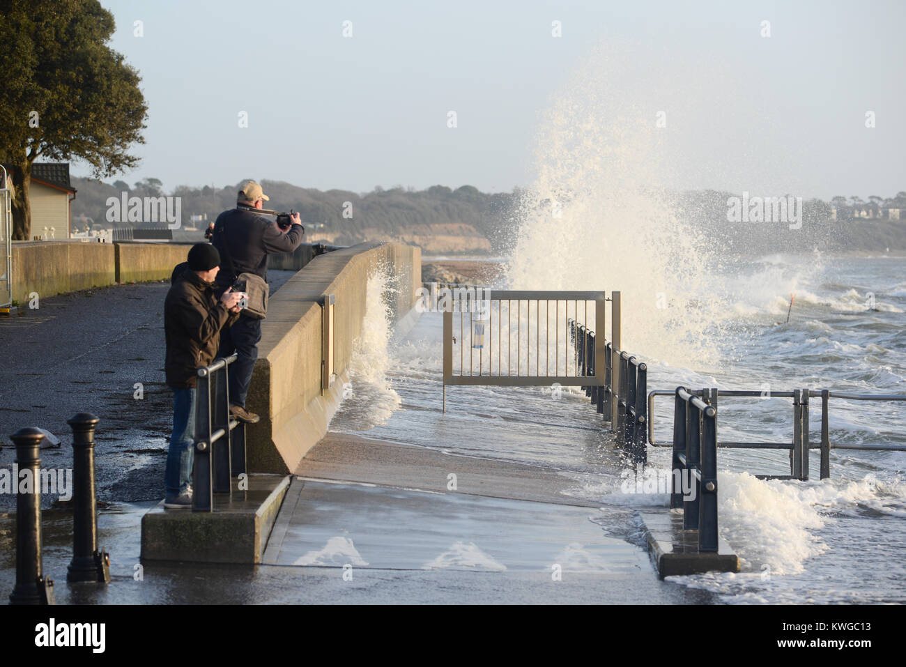 Storm Eleanor battering the south coast of England at Mudeford Quay ...