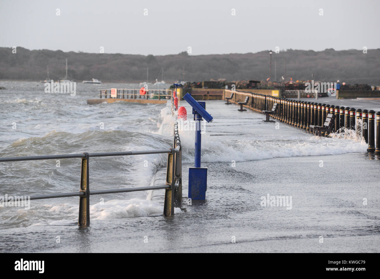 Storm Eleanor battering the south coast of England at Mudeford Quay ...