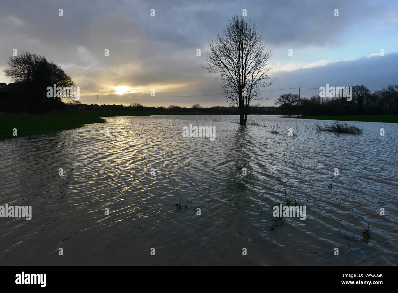 Hellingly, East Sussex. 3rd January 2018. Swollen Cuckmere river in ...