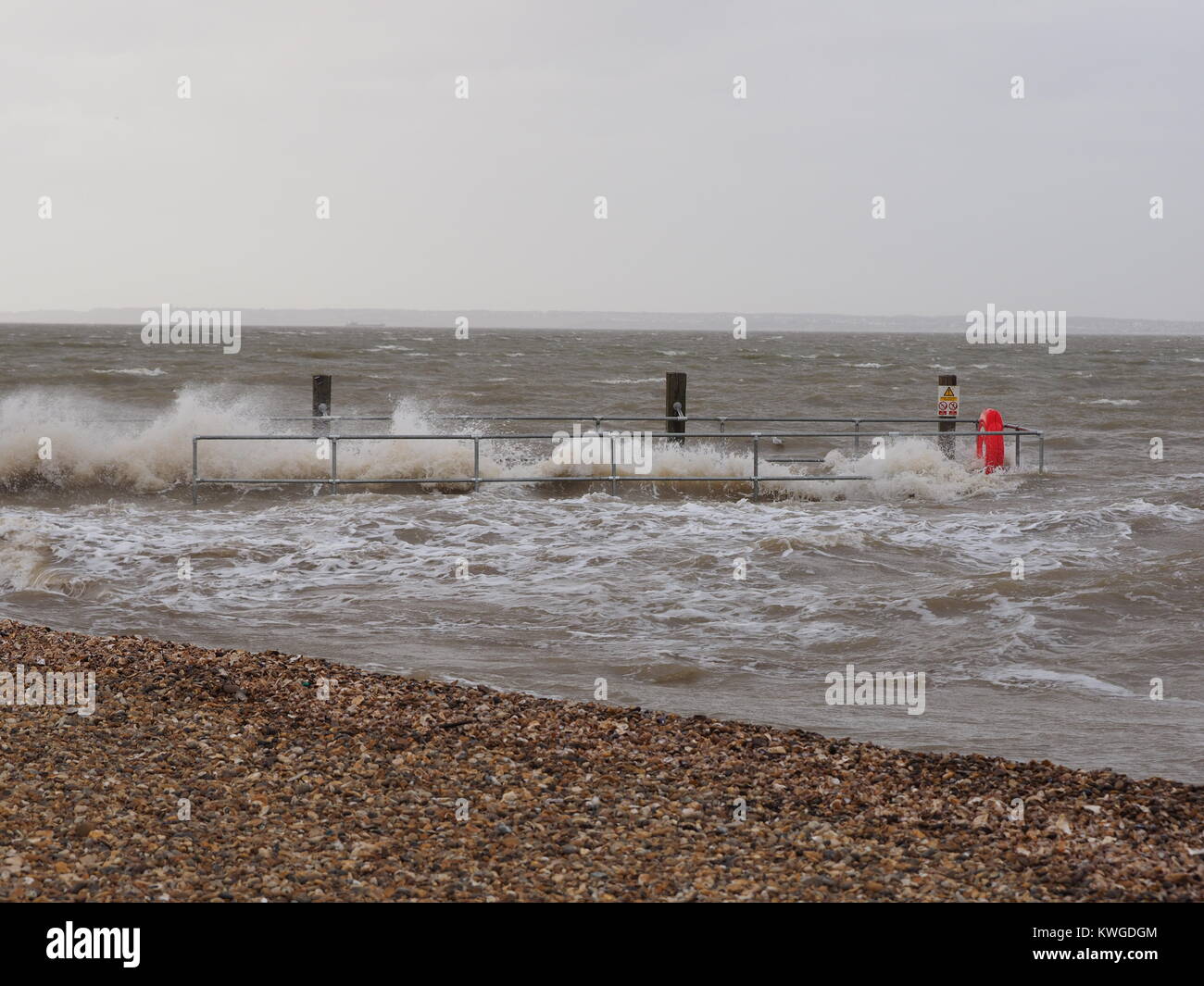 Sheerness, Kent, UK. 3rd Jan, 2018. UK Weather: Storm Eleanor batters ...