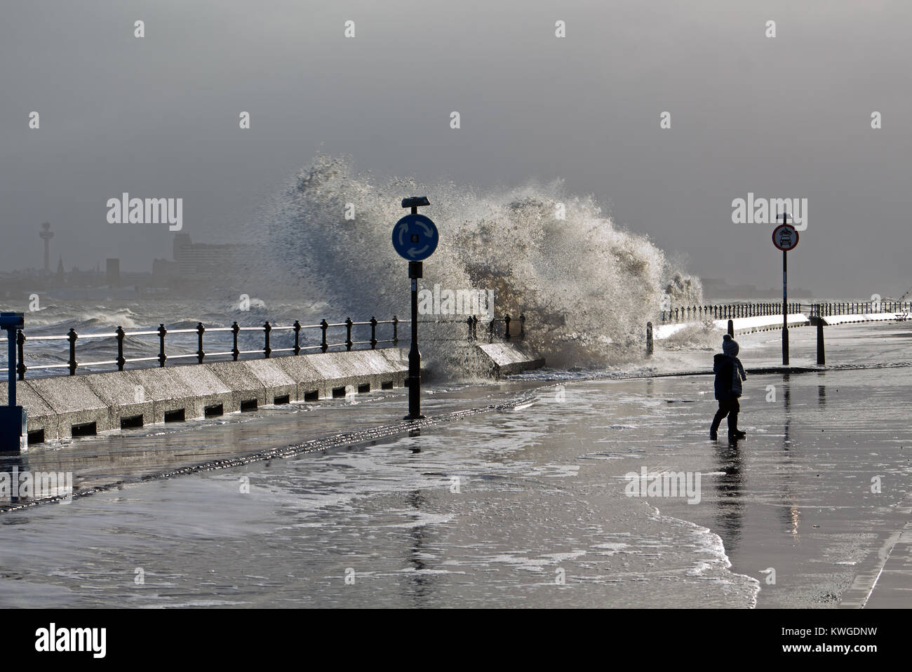 Children watching storm hi-res stock photography and images - Alamy