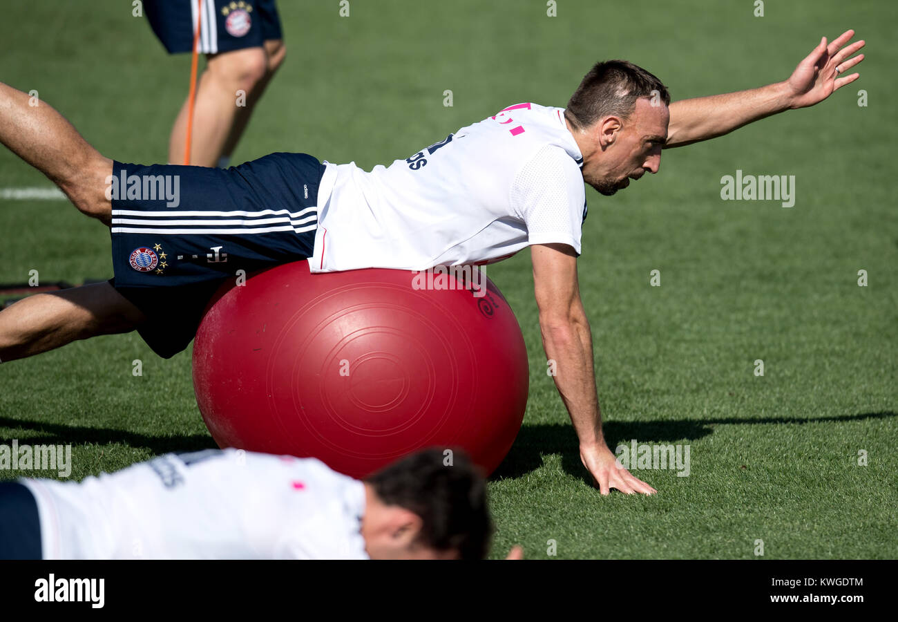 Doha, Qatar. 03rd Jan, 2018. Bayern Munich's Franck Ribery participates ...