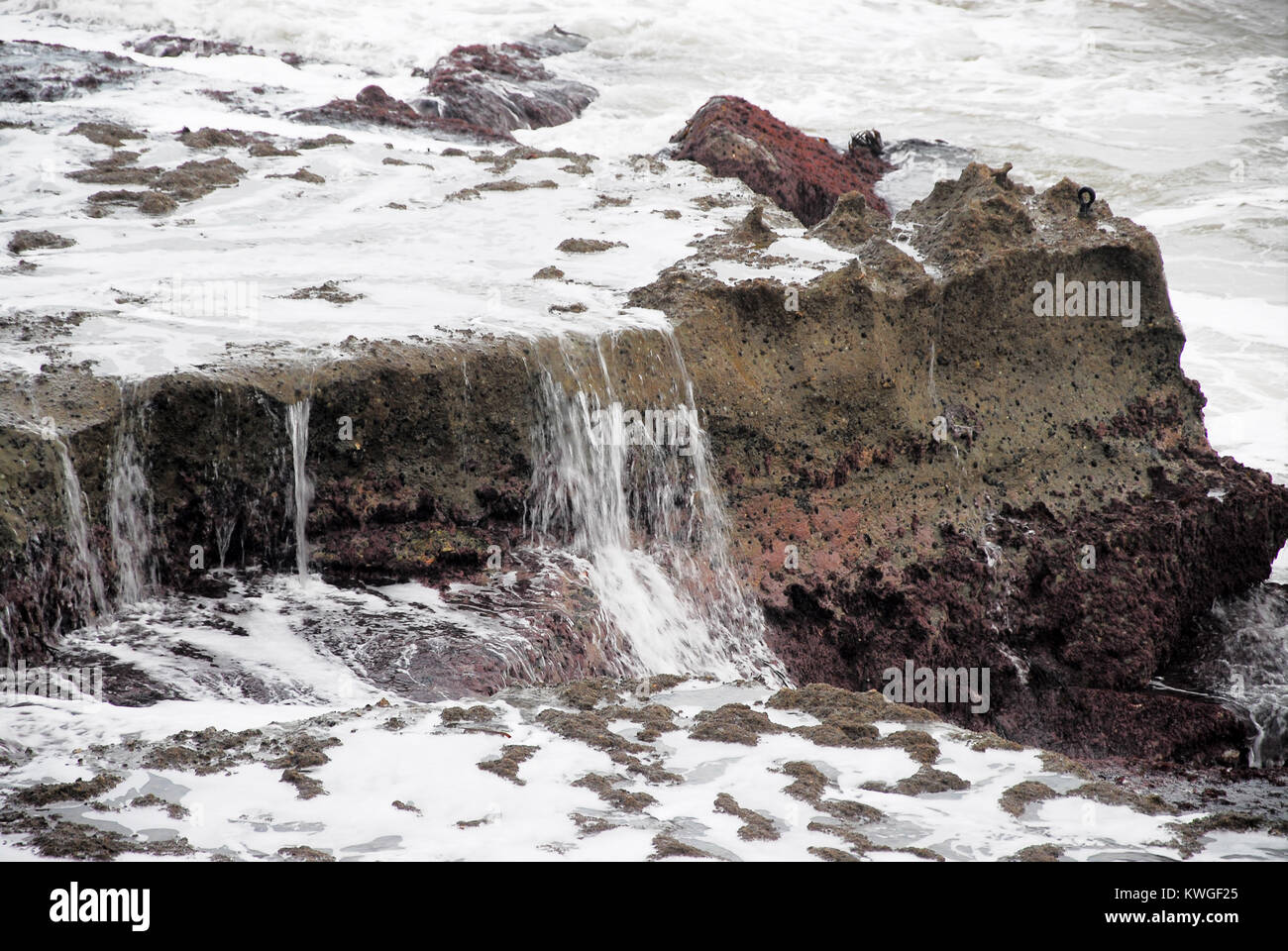 Portland Bill, Dorset. 3rd January 2018 - Waves crash on the limestone ...