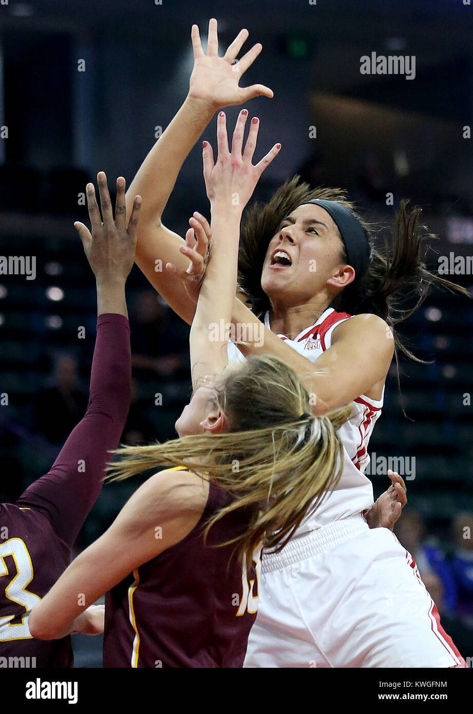 March 9, 2017 - Moline, Iowa, U.S. - Bradley's Leti Lerma shoots ...