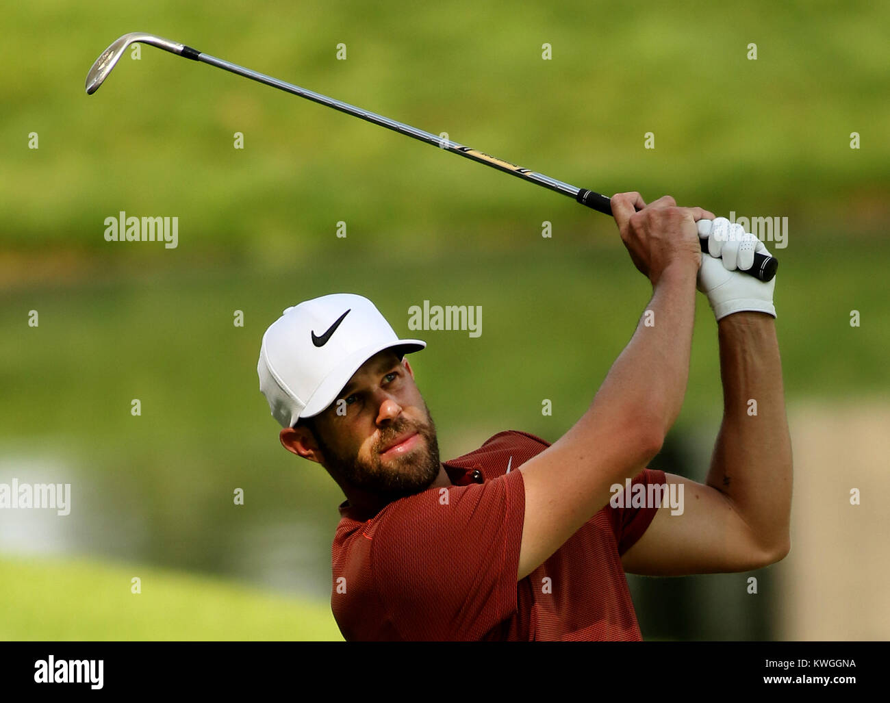 Approach into 15th hole hi-res stock photography and images - Alamy