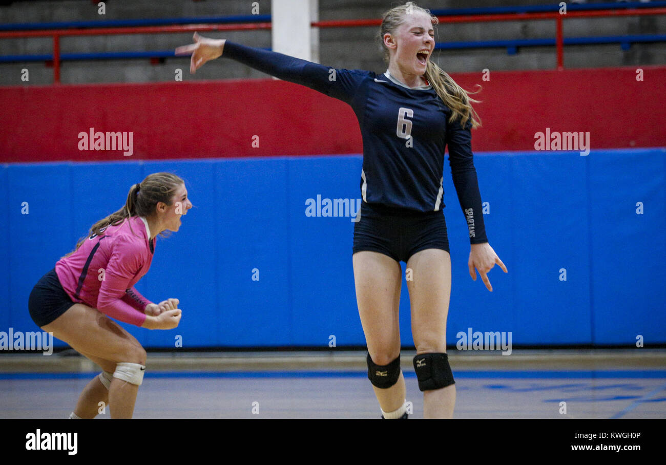 Davenport, Iowa, USA. 6th Sep, 2016. Pleasant Valley's Brooke Harris (6 ...