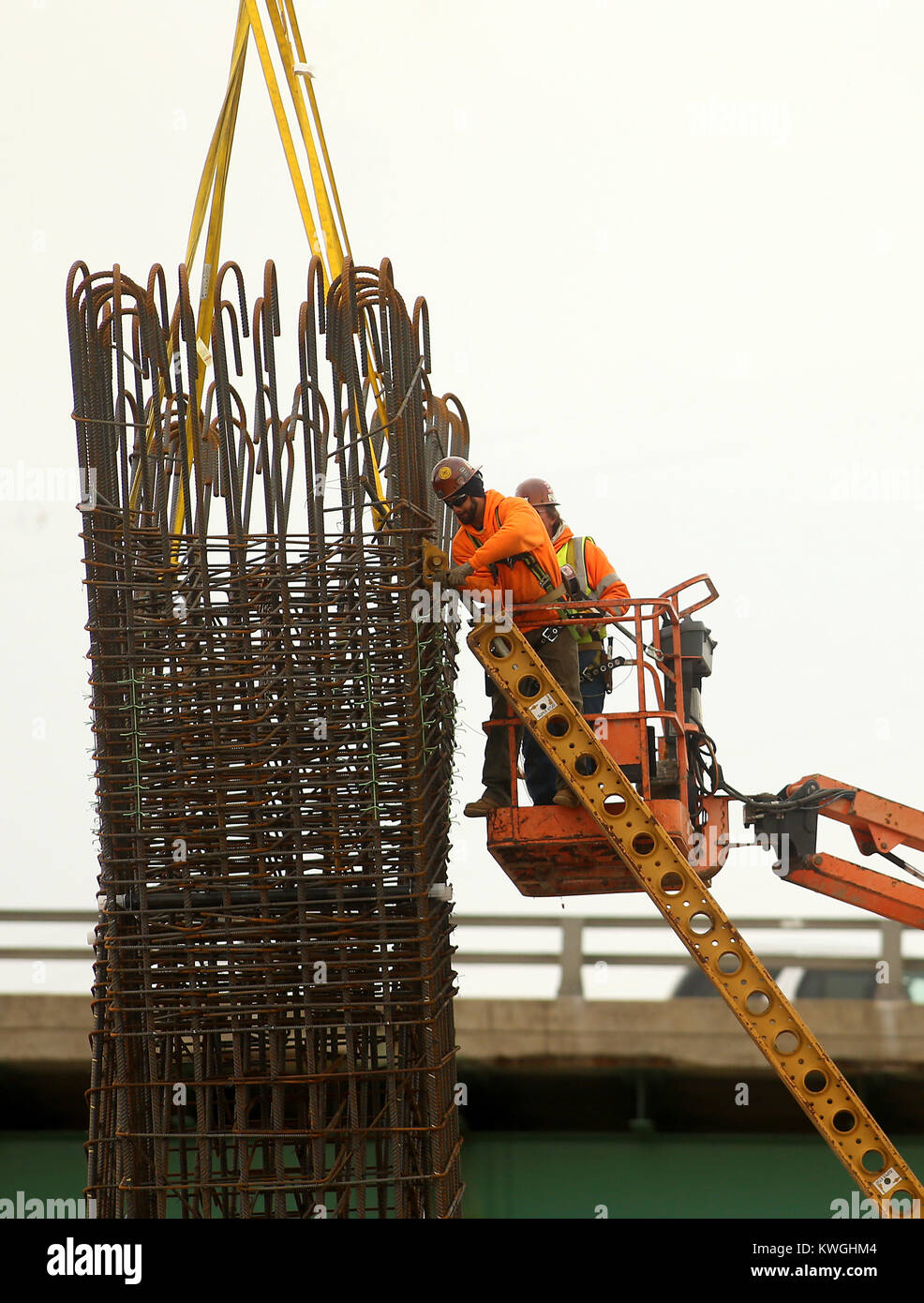 I 74 bridge hi-res stock photography and images - Alamy
