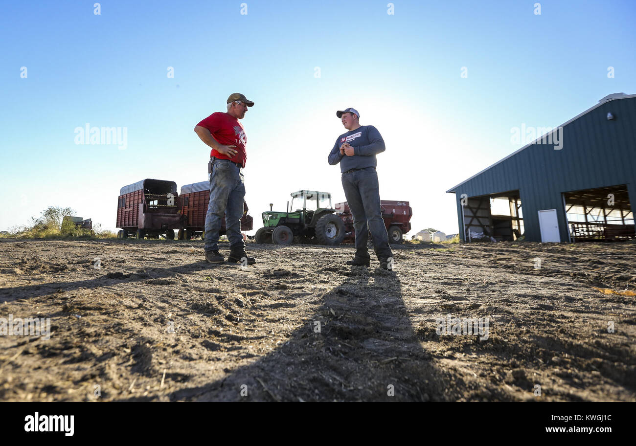 Long Grove, Iowa, USA. 9th Oct, 2017. North Scott student Collin ...