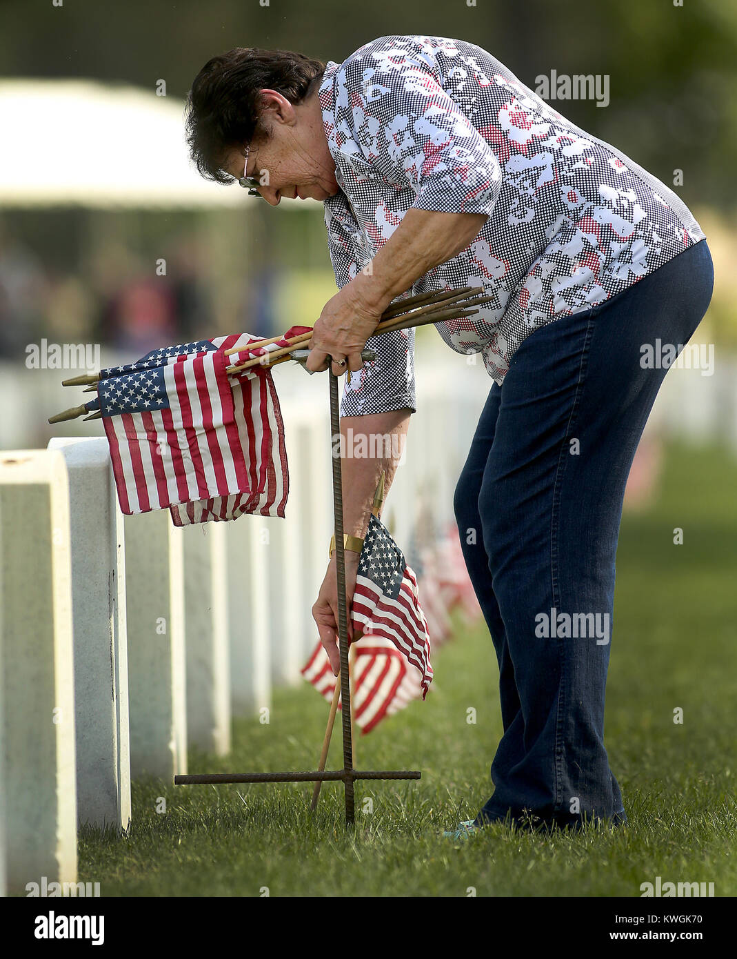Thursday island cemetery hi-res stock photography and images - Alamy