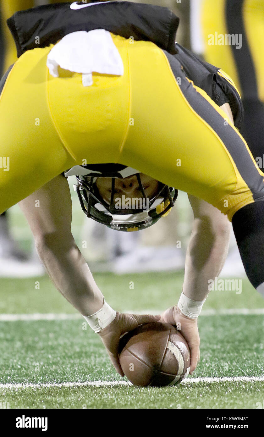 Tyler schultz hi-res stock photography and images - Alamy