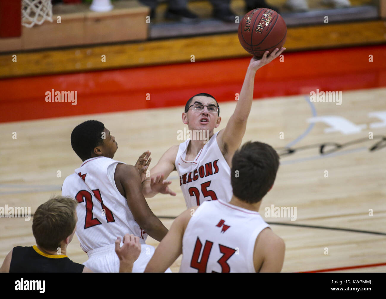 Davenport, Iowa, USA. 8th Dec, 2017. Davenport West's Bailey Garnica ...