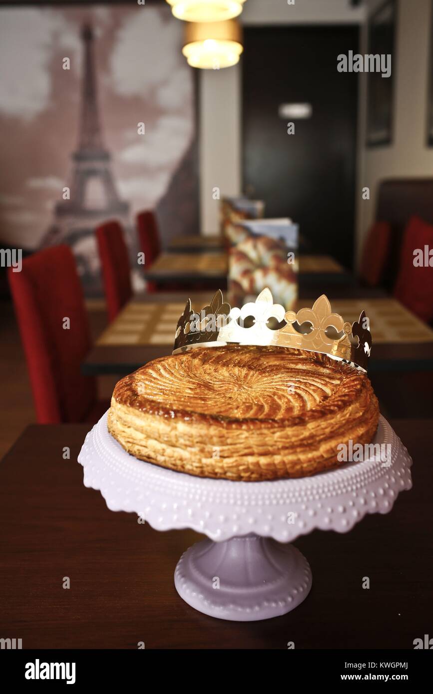 LIMA, 3 DE ENERO DEL 2014 VERSION FRANCESA DE LA ROSCA DE REYES EN LA ...