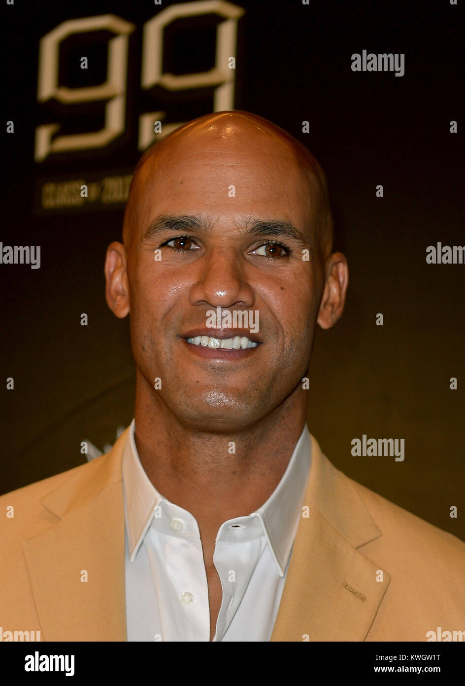 Miami Dolphins 'Hall of Fame Celebration' hosting Jason Taylor at the ...