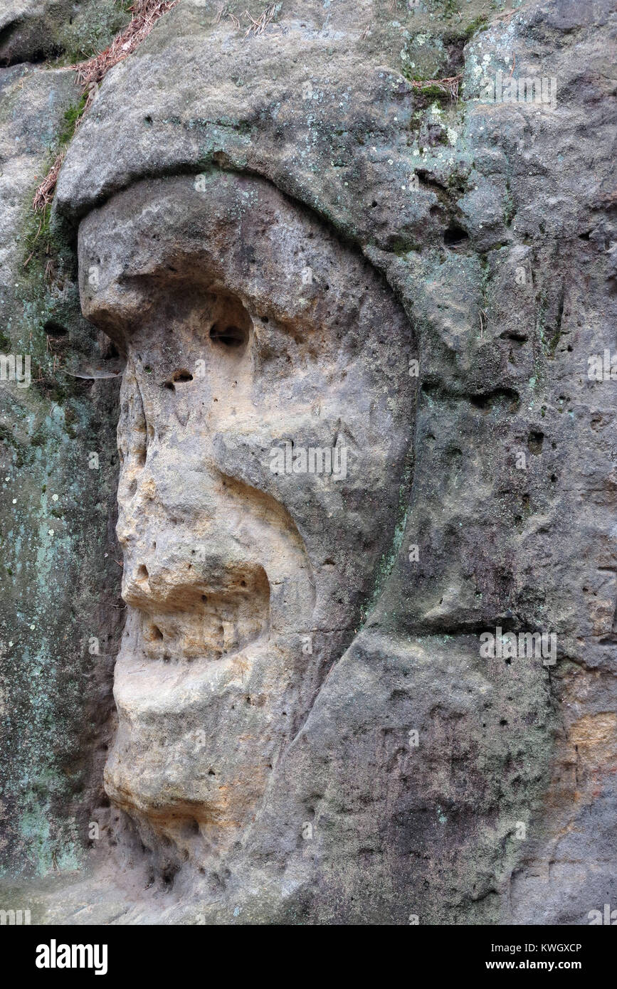 Scary Stone Head - rock sculptures of giant heads carved into the ...