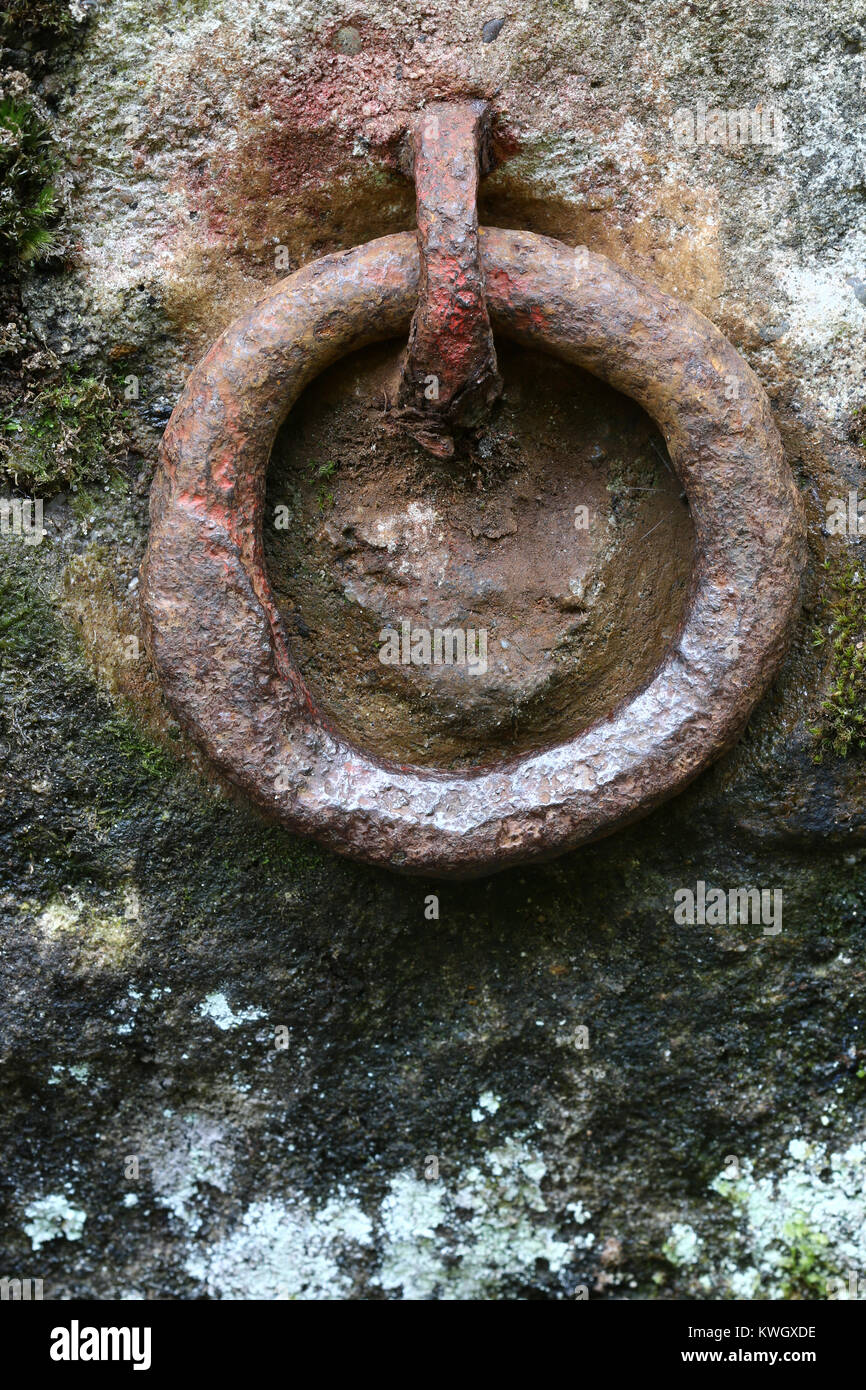 Old rusty iron ring for gripping - detail Stock Photo - Alamy