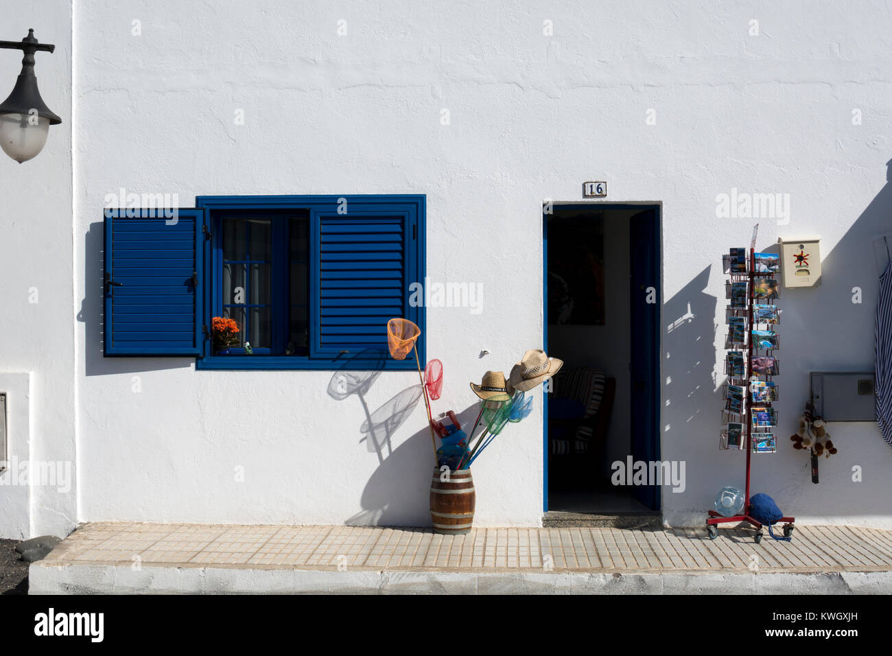 Shopping in canary islands hi-res stock photography and images - Alamy