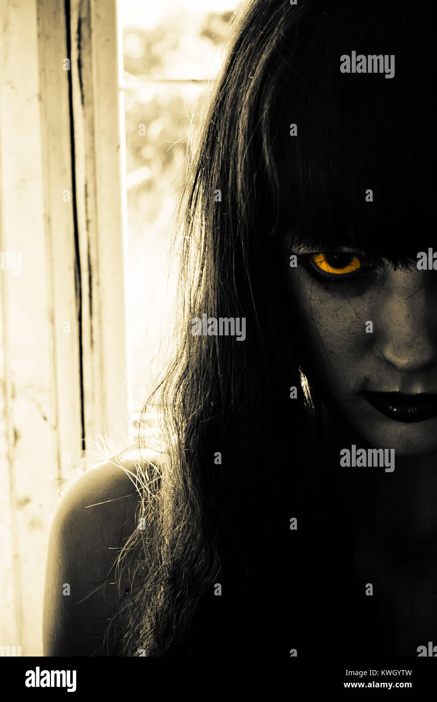 Suspenseful drama hi-res stock photography and images - Alamy