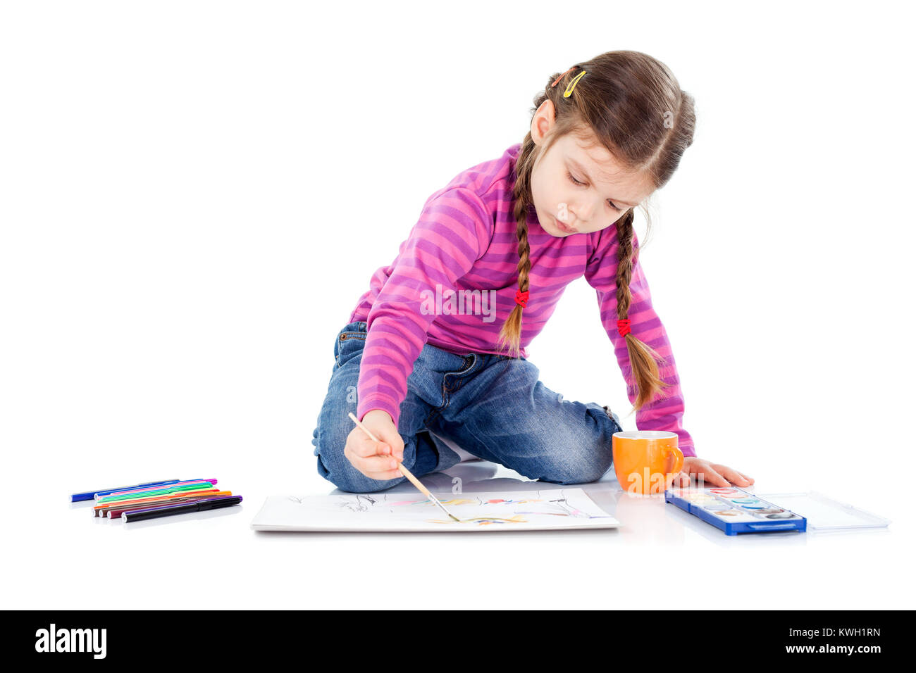 Little girl drawing Stock Photo - Alamy