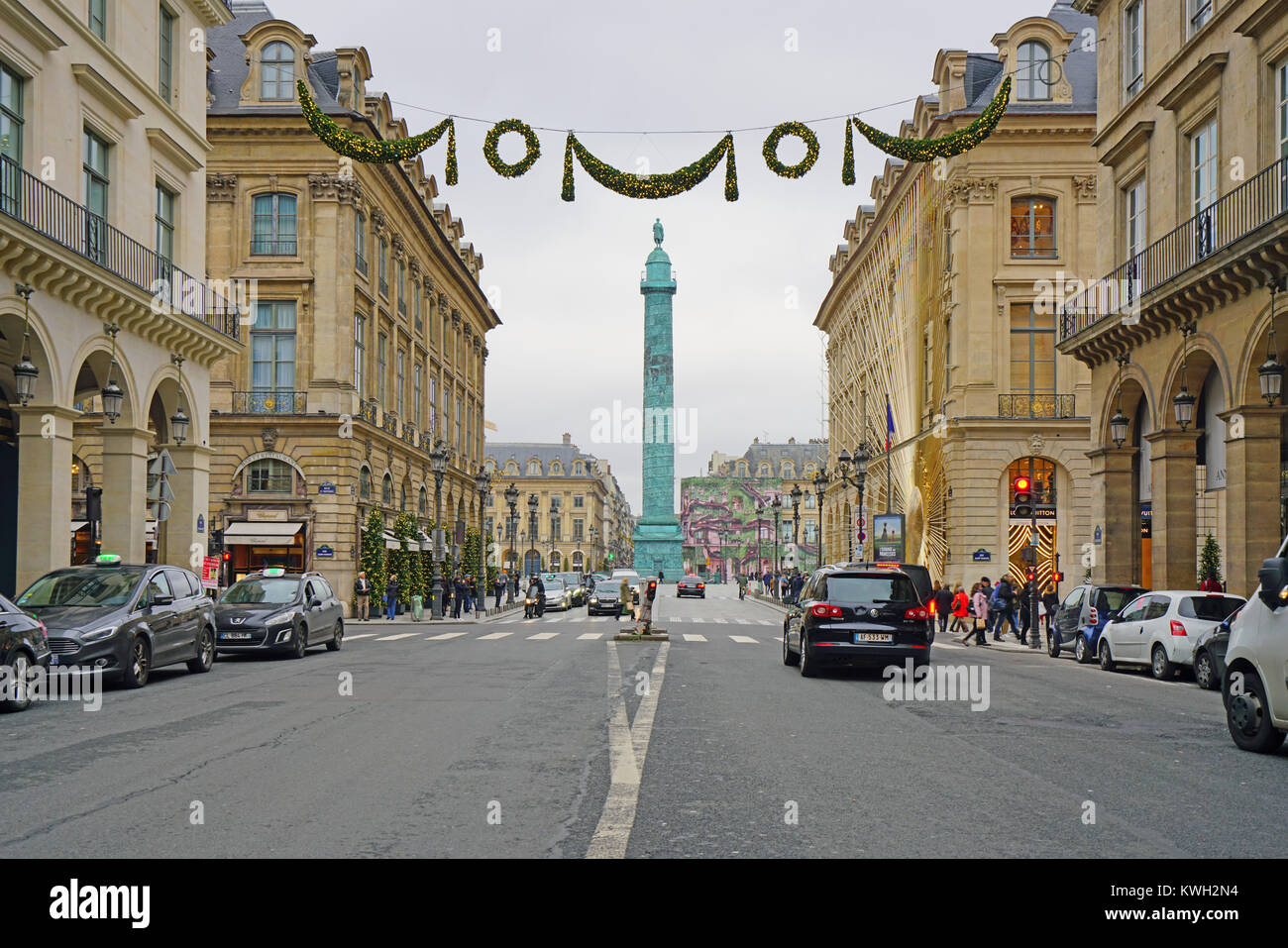 Napoleon column place vendome hi-res stock photography and images - Alamy
