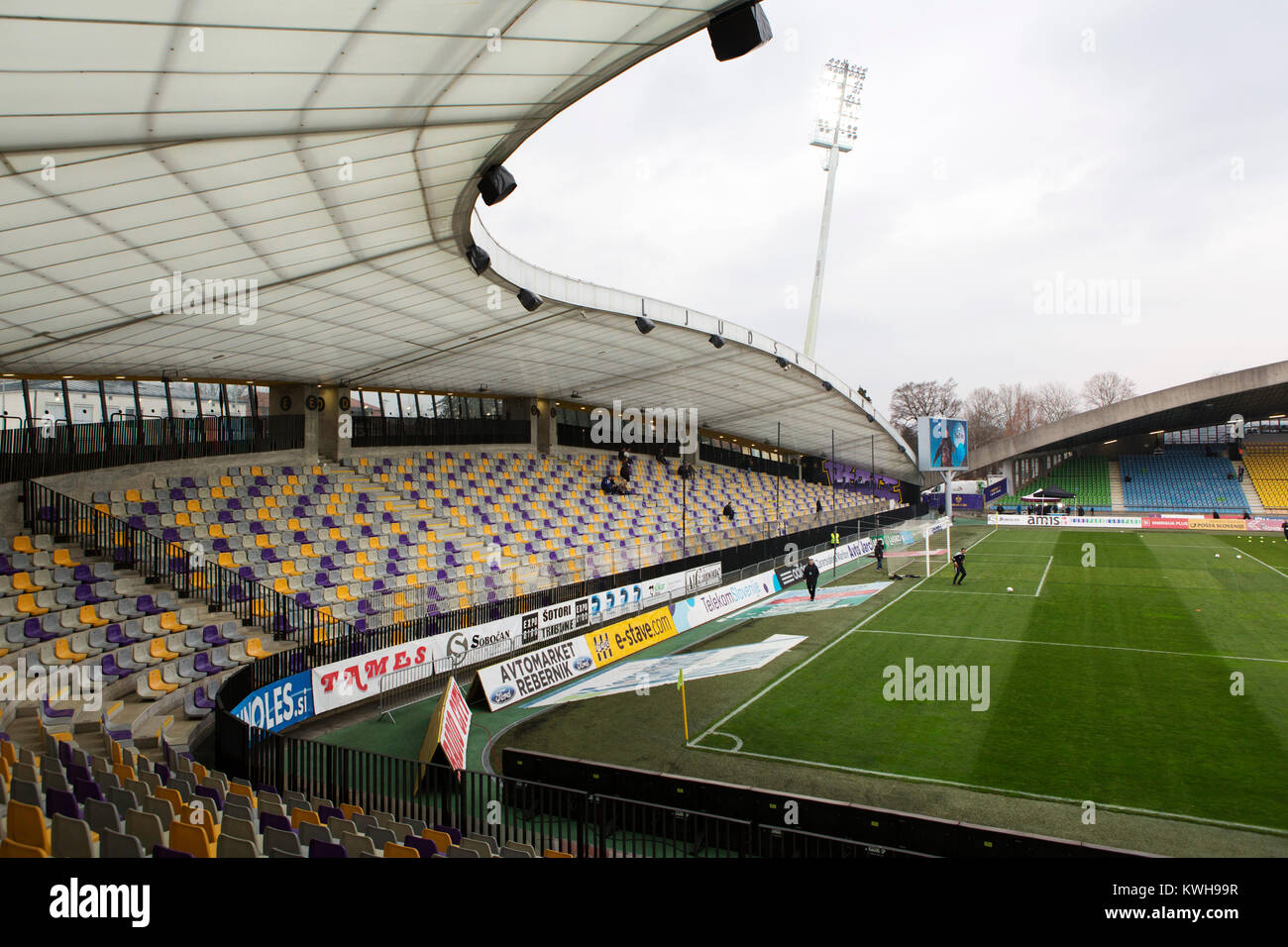 12 Seater High Resolution Stock Photography and Images - Alamy