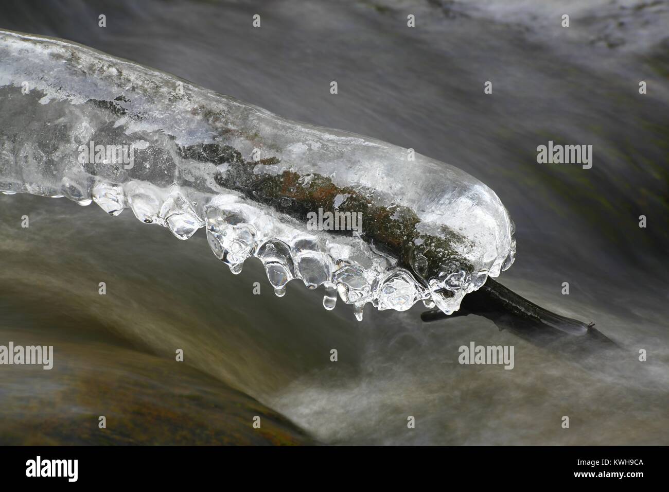 Spring ice melting on river hi-res stock photography and images - Alamy