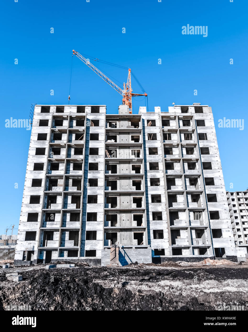 Construction site silhouettes hi-res stock photography and images - Alamy