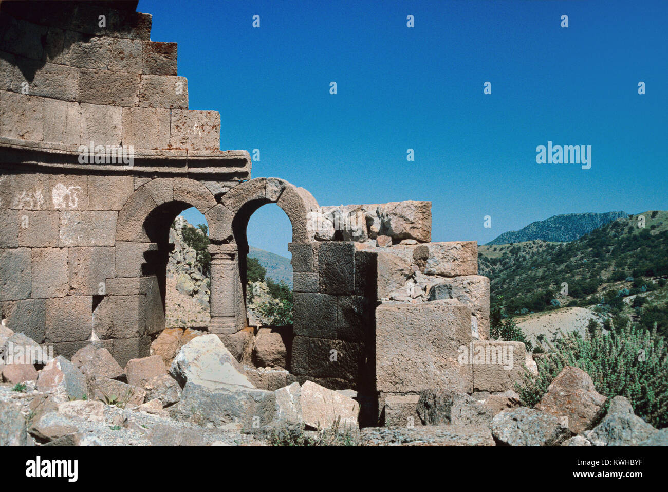 Byzantine ruins hi-res stock photography and images - Alamy