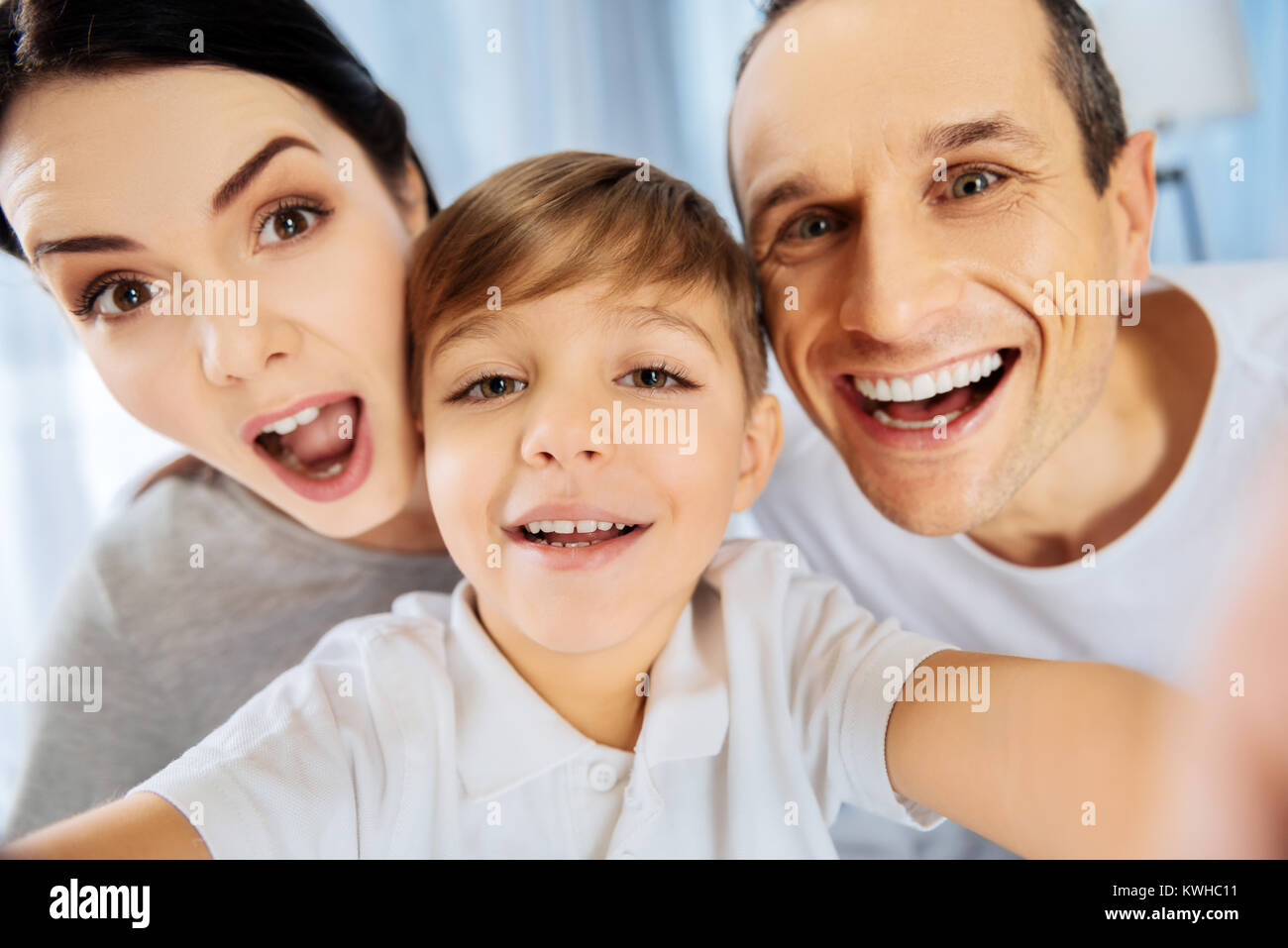 Funny family photograph hi-res stock photography and images - Alamy