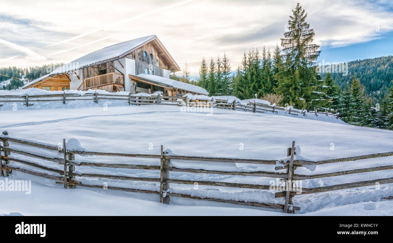 Chalet in the winter mountains hi-res stock photography and images - Alamy