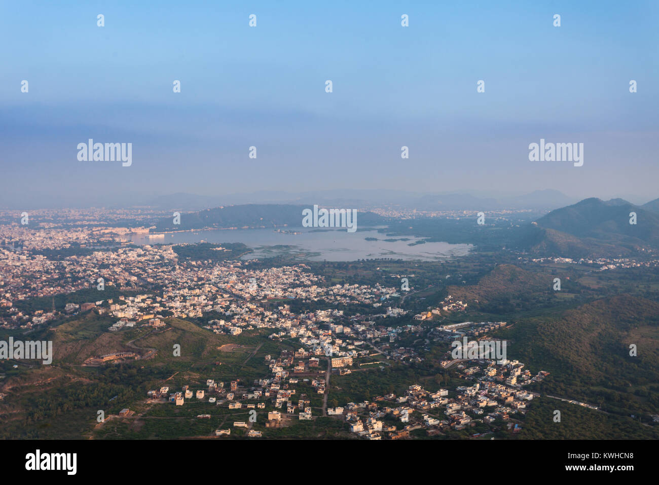 Udaipur city palace river hi-res stock photography and images - Alamy